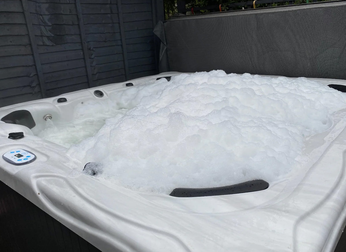 HOT TUB REFRESH| Clearway Pools and Spas